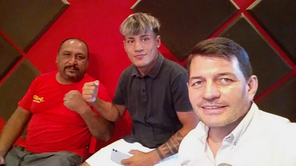 "Para mayo Máximo tendría que estar debutando como profesional"